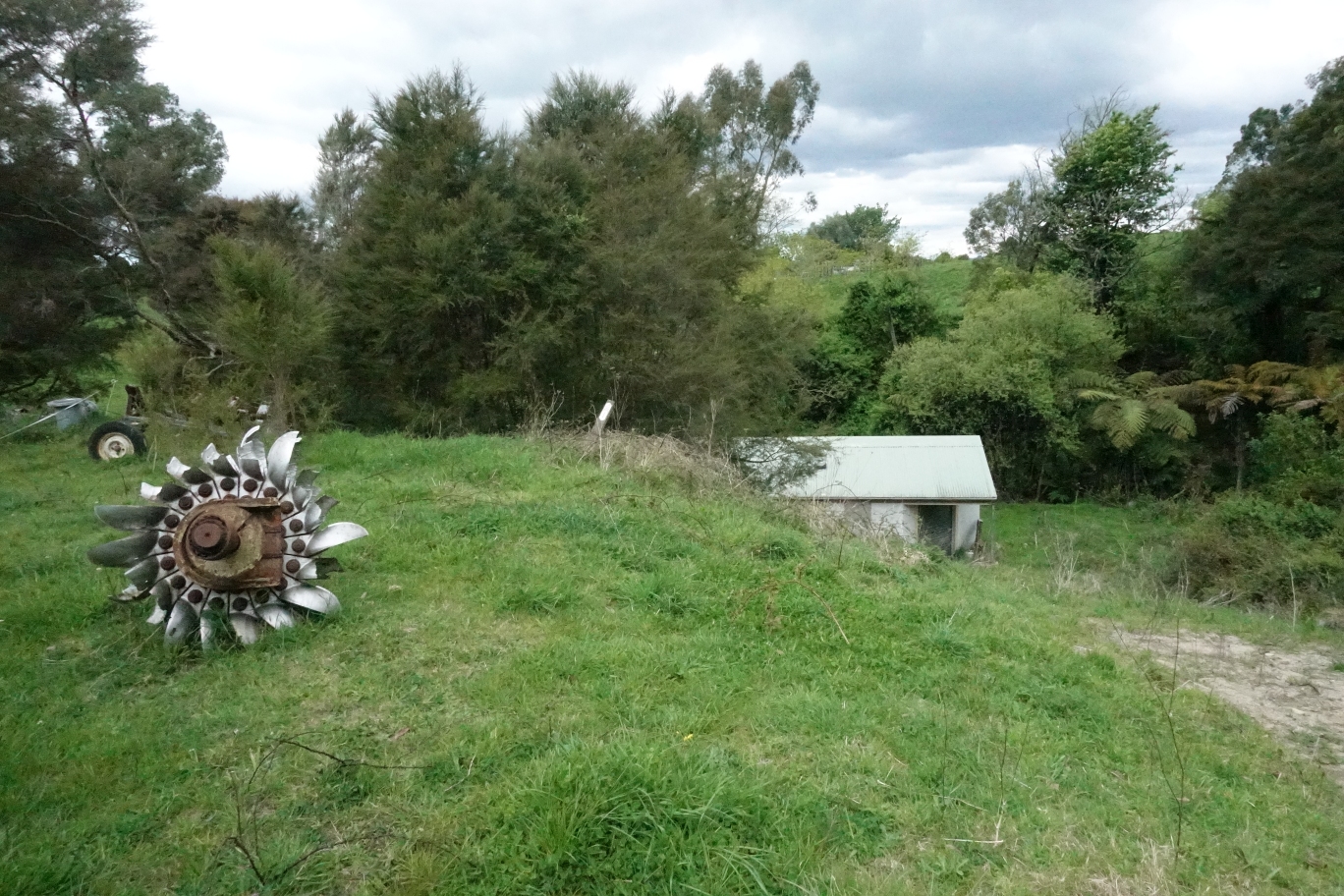 Karaponga Reserve, Waterfall and Dam | motowalknz