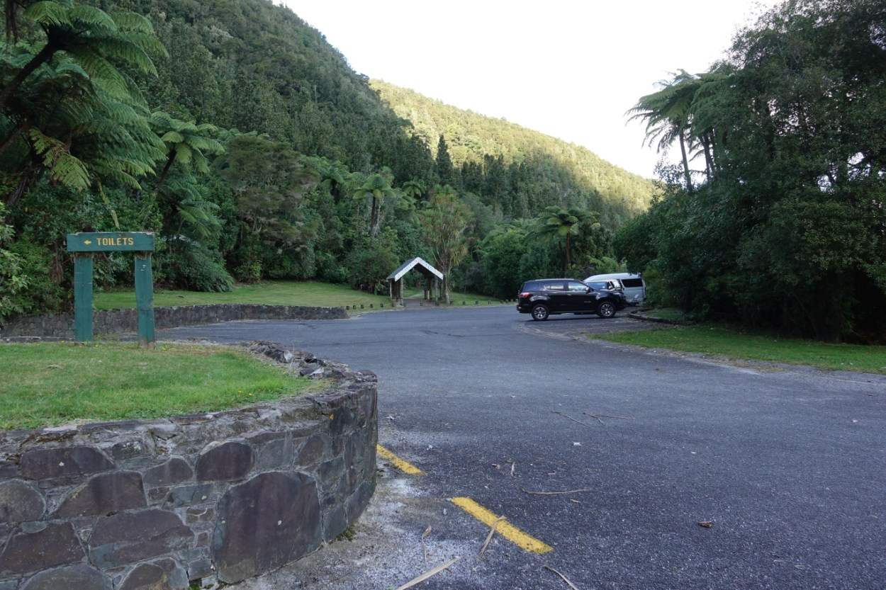 Lake Okataina to Mt Whakapoungakau | motowalknz