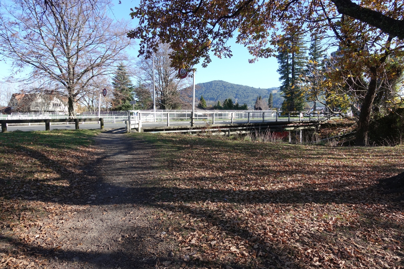 Mangakakahi and Otamatea walkways, Rotorua | motowalknz