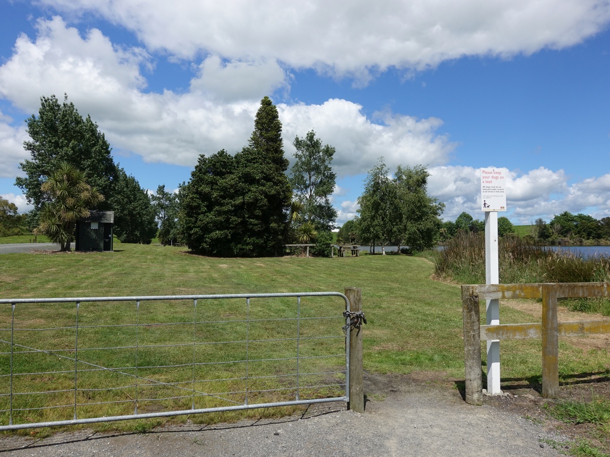 Lake Kainui, Horsham Downs | motowalknz